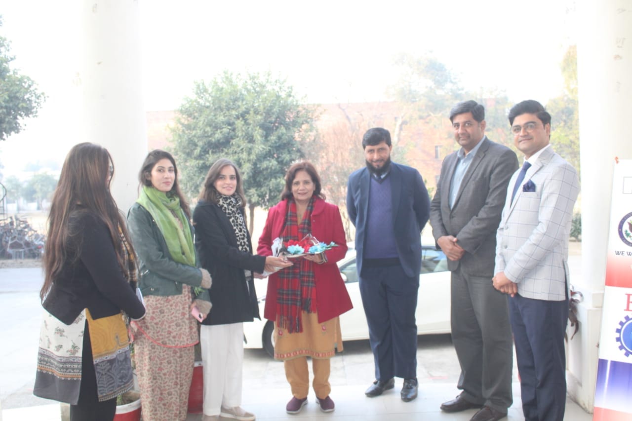 Welcome to :: Govt. College Women University, Sialkot